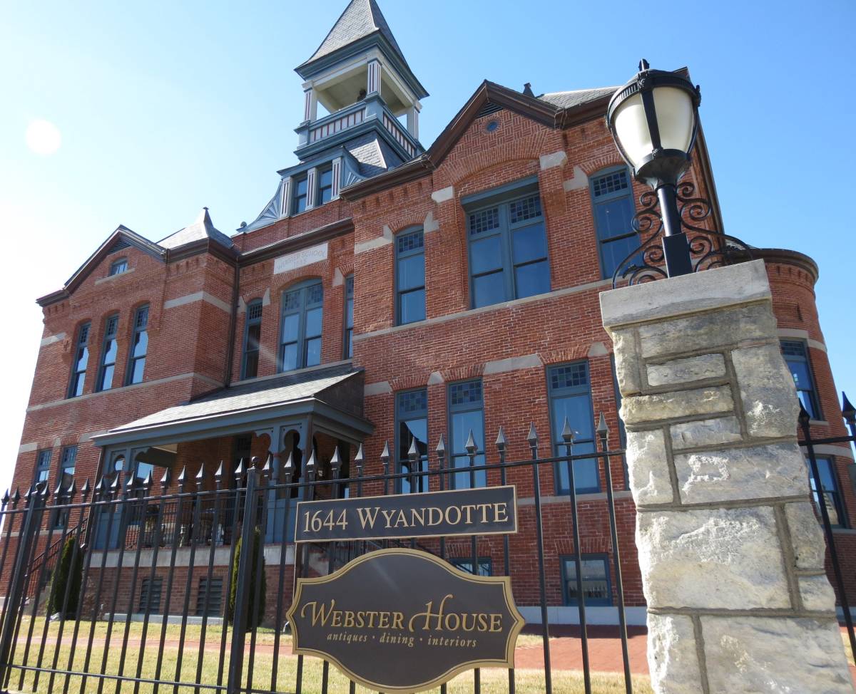 Webster House - The Walking Tourists